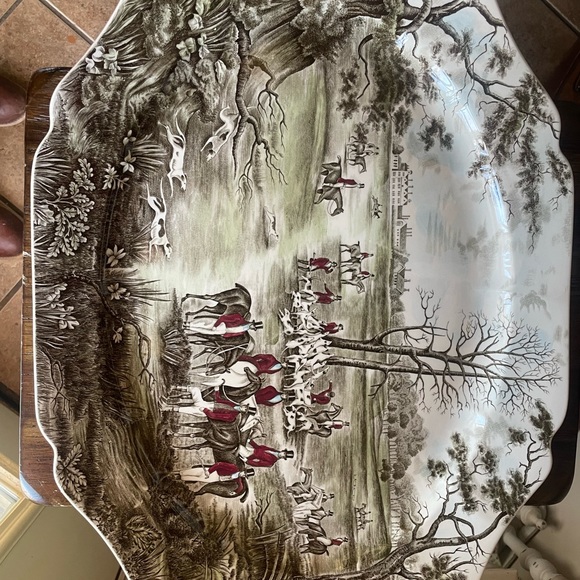 Johnson Brothers | Dining | Very Rare Johnson Bros Tally Ho Serving ...